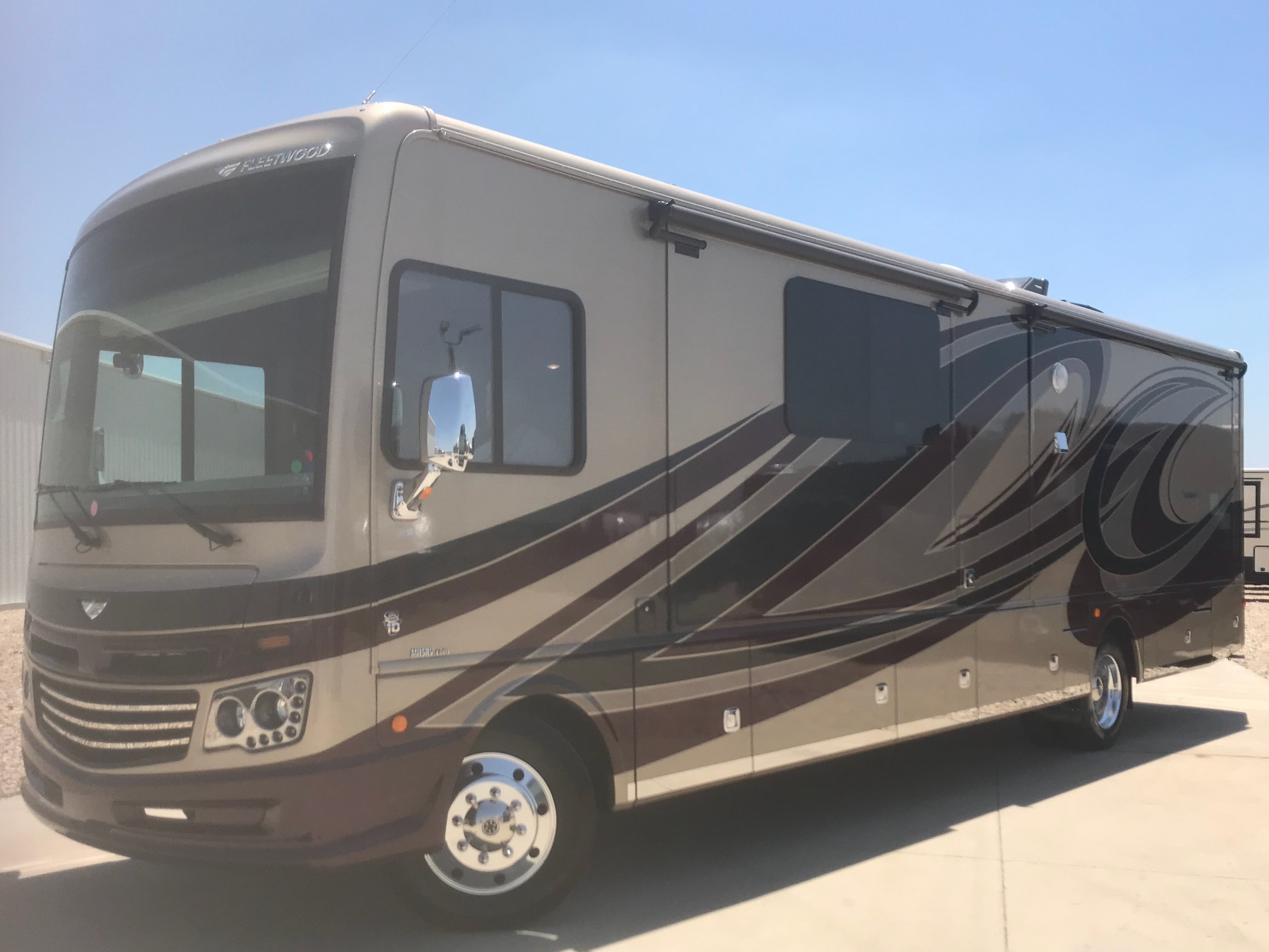 2018 Fleetwood Southwind Review, Class A sold to the Rosini’s of ...