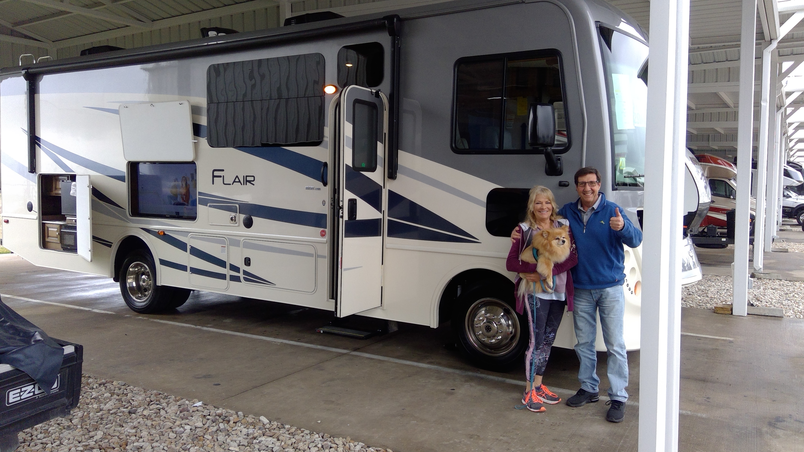 2019 Fleetwood Flair Review, Class A sold to the Lewis’ of Montgomery ...